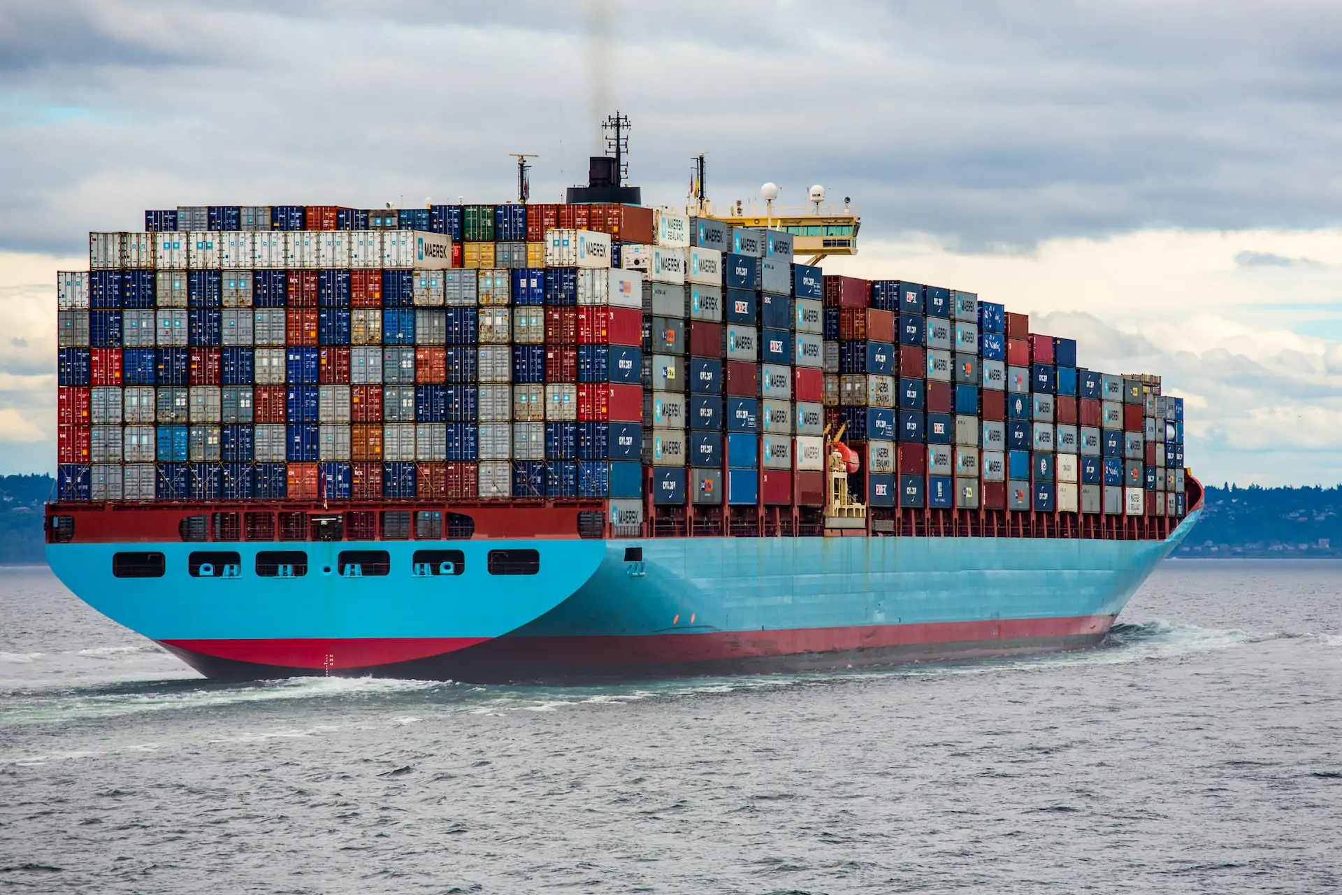Deploying sklearn Models via FastAPI and Docker Deploying sklearn Models via FastAPI and Docker
